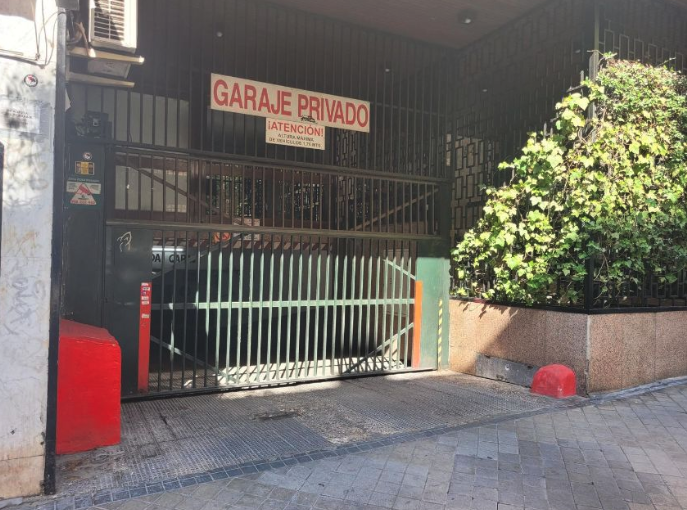 Calle Meléndez Valdés, 52. Gaztambide, Madrid. - Thomas Vercruysse